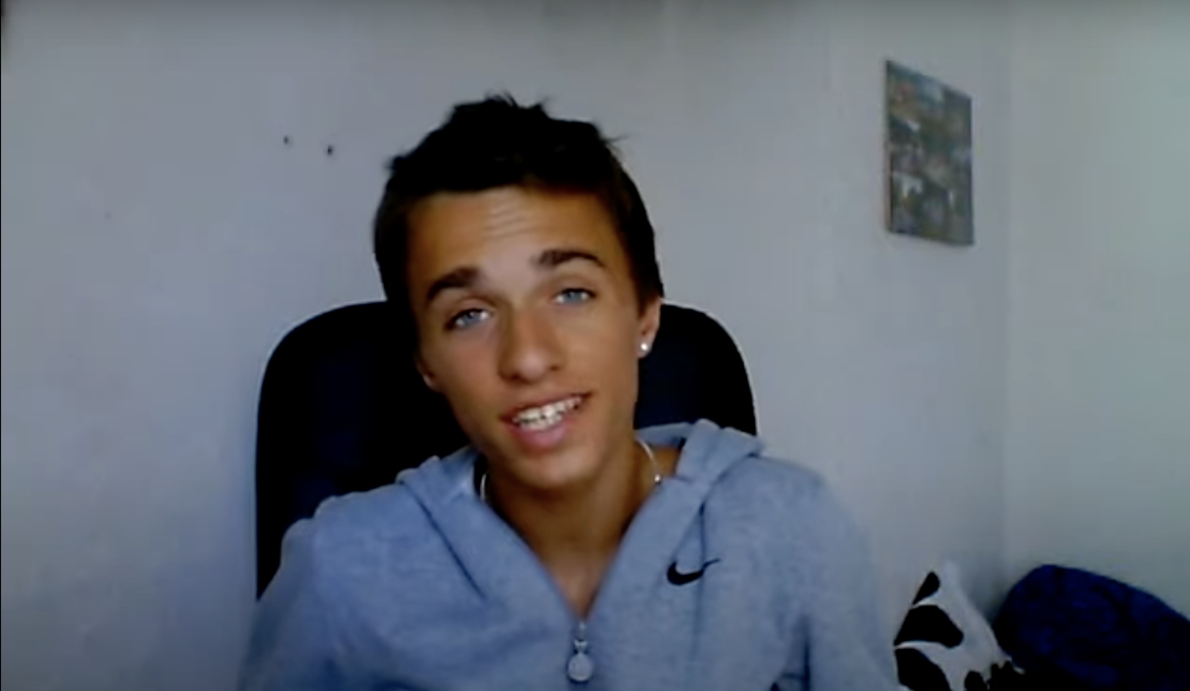 Michou : l'évolution physique du Youtubeur de ses 13 ans à maintenant ...