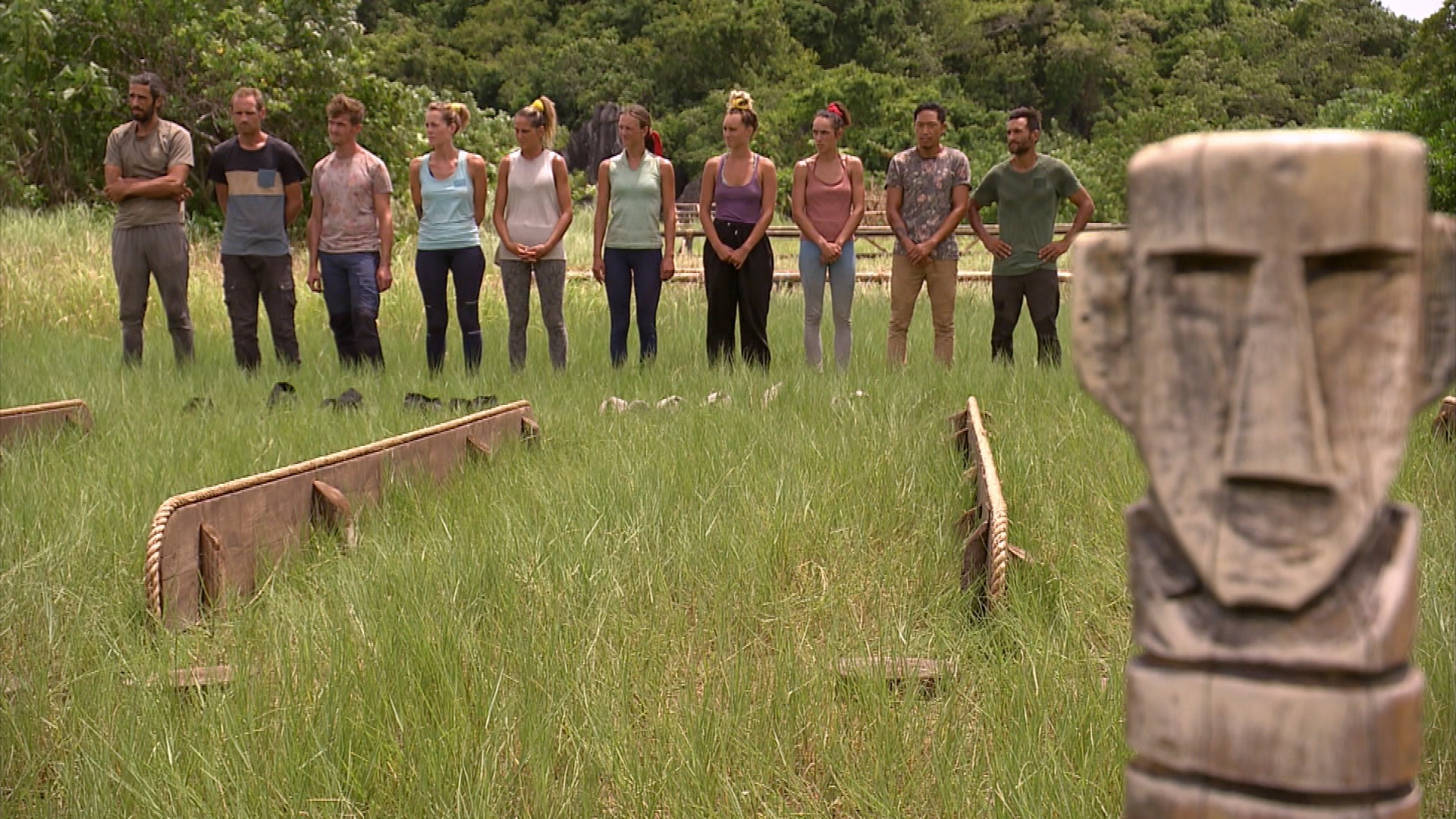 Koh-Lanta 2023 : Tania reçoit le pouvoir du Talisman, les jaunes ...